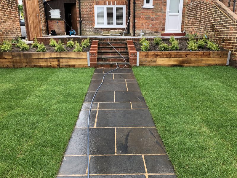 Year round garden maintenance - TIDY GARDENS
